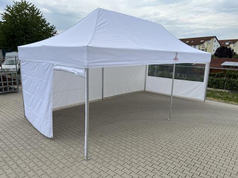 ProTent 4x8m Faltzelt / Partyzelt - www.mietedeinezelte.de