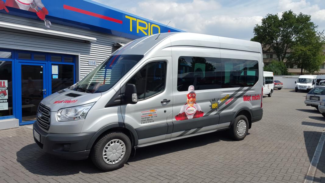 Neuer Ford Transit Maxi 9 Sitzer nutzbar als Reisebuss / Kleinbus ...